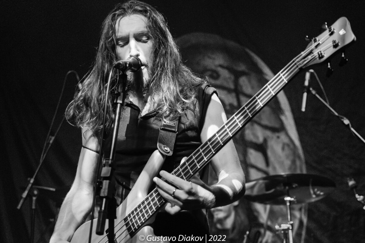 O Legends rock bar foi palco para celebração de uma nova onda de música ...